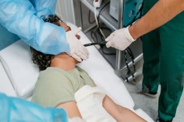 Hopkin Examination (Throat Endoscopy) - Brain and ENT Clinic - Dr Lalit ...